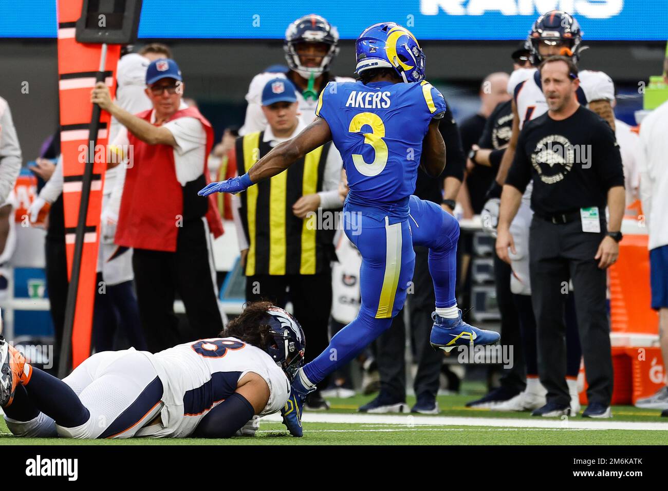 Mike akers hi-res stock photography and images - Alamy