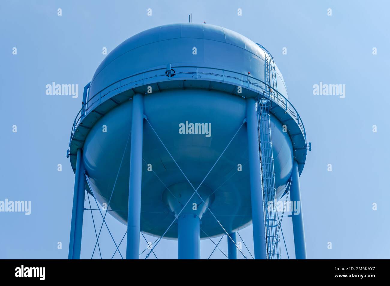 Elevated water storage tank hi-res stock photography and images - Alamy