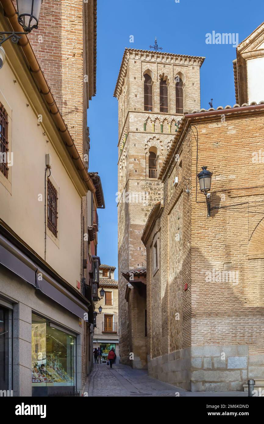 Street in Toledo with church of Santo Tome, Spain Stock Photo - Alamy