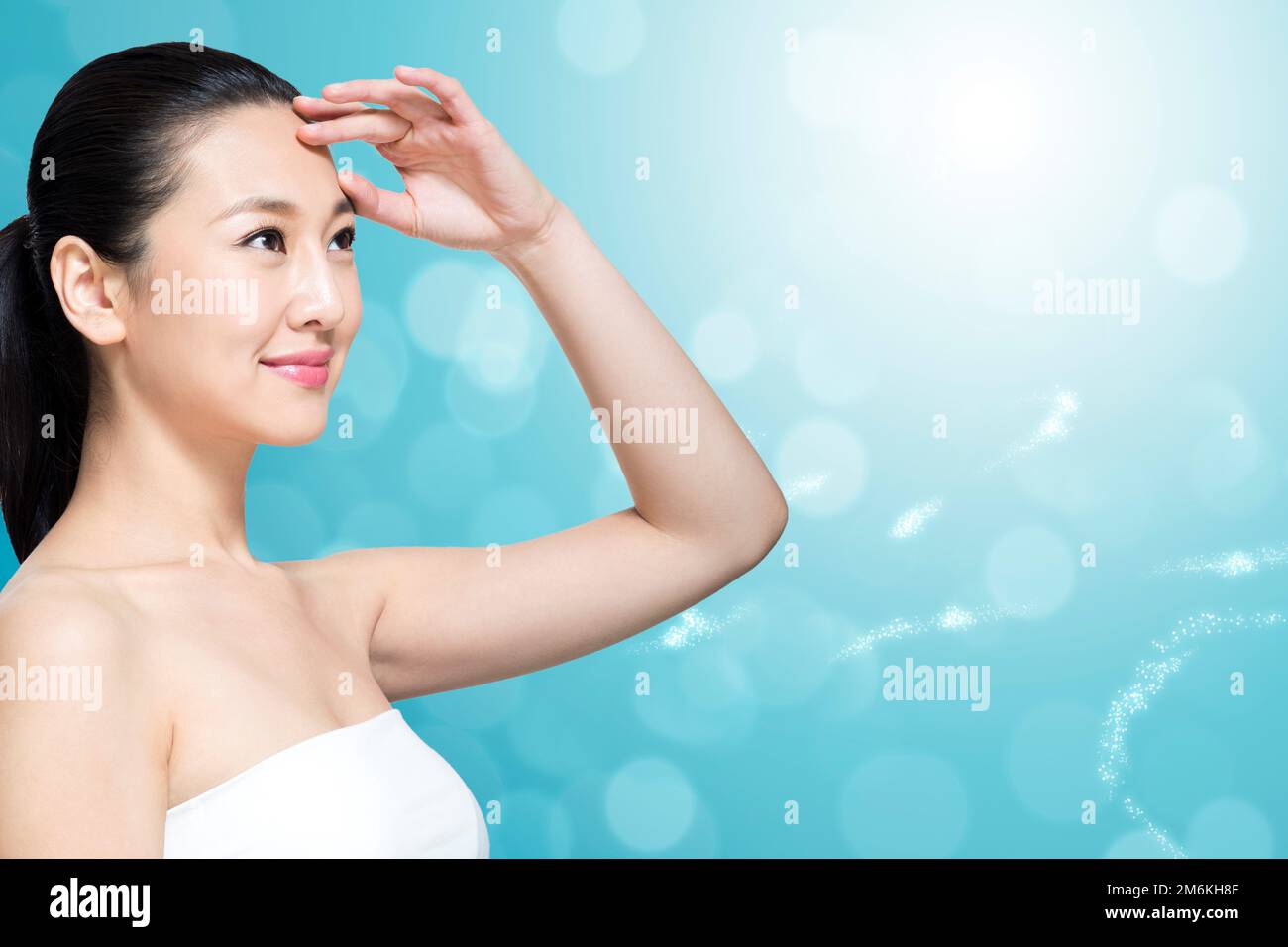 Makeup beauty in shed hi-res stock photography and images - Alamy