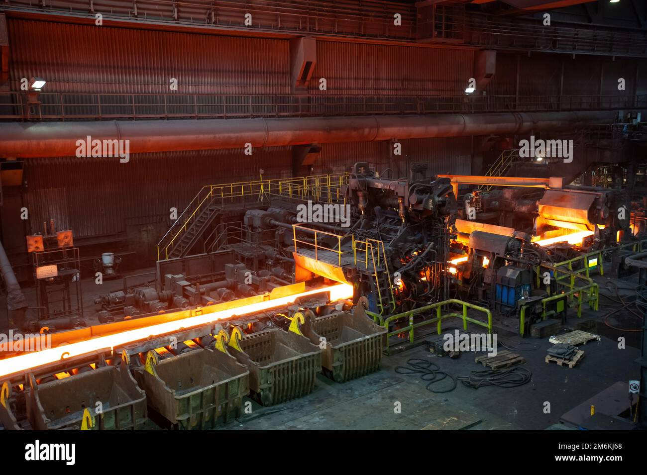 Metal factory workshop hi-res stock photography and images - Alamy