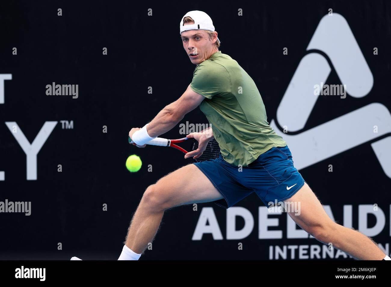 Adelaide, Australia, 5 January, 2023. Denis Shapovalov of Canada hits a backhand during the ...