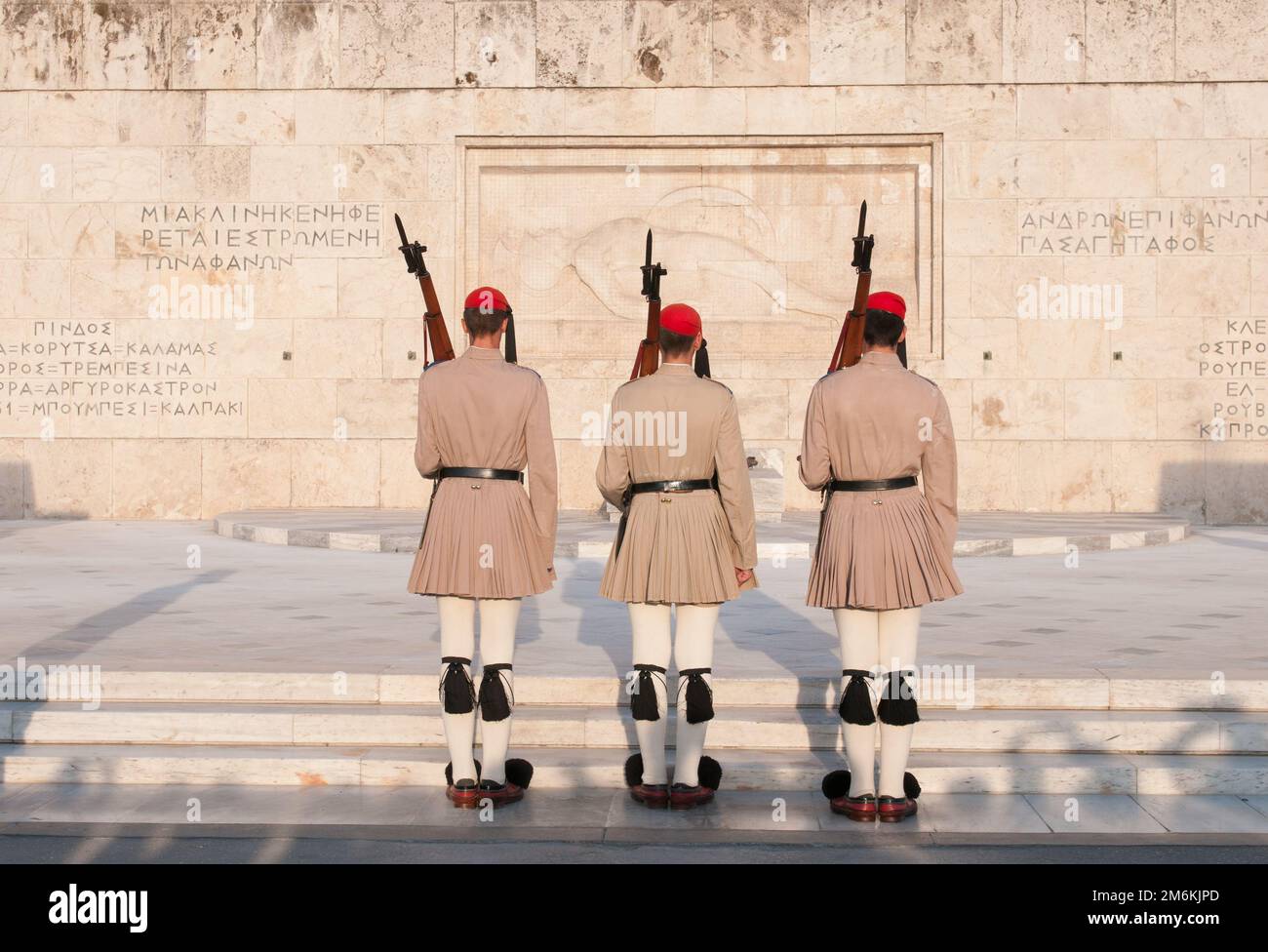 Evzone soldiers hi-res stock photography and images - Alamy