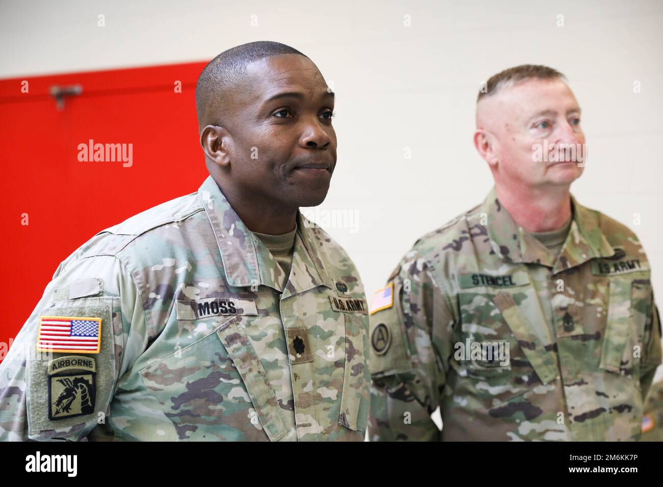 U.S. Army Lt. Col. Moss Listens to questions about benefits at the R2PM ...