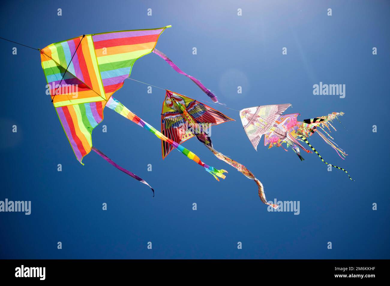 Flying in series hi-res stock photography and images - Alamy