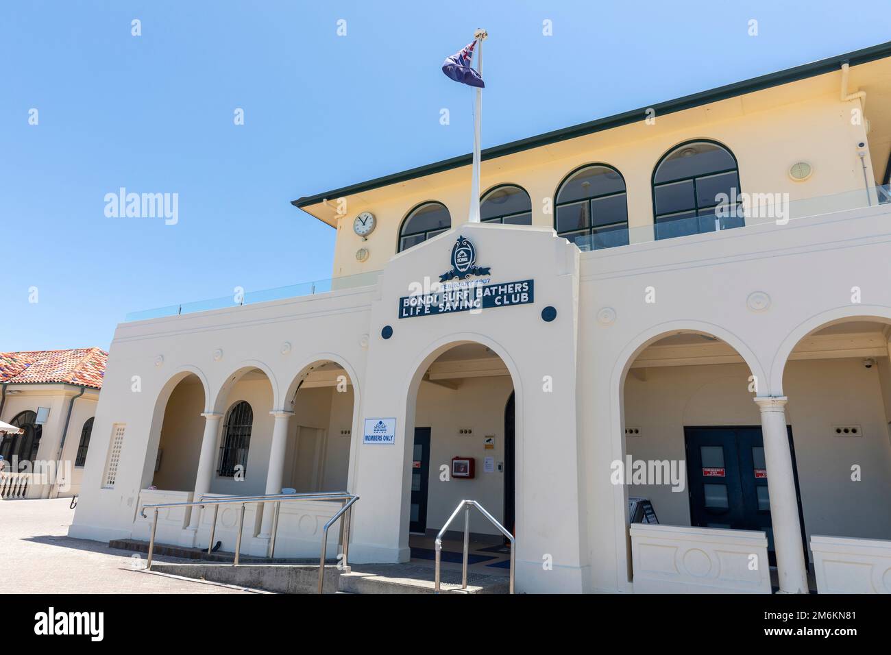 Bondi bathers surf life saving club hi-res stock photography and images ...