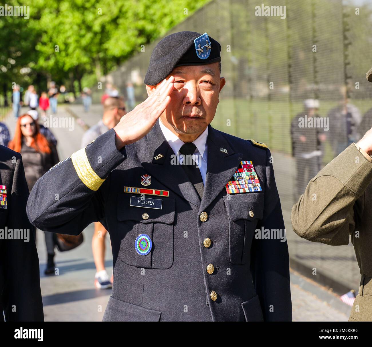 U.S. service members of Vietnamese descent, including four flag and ...