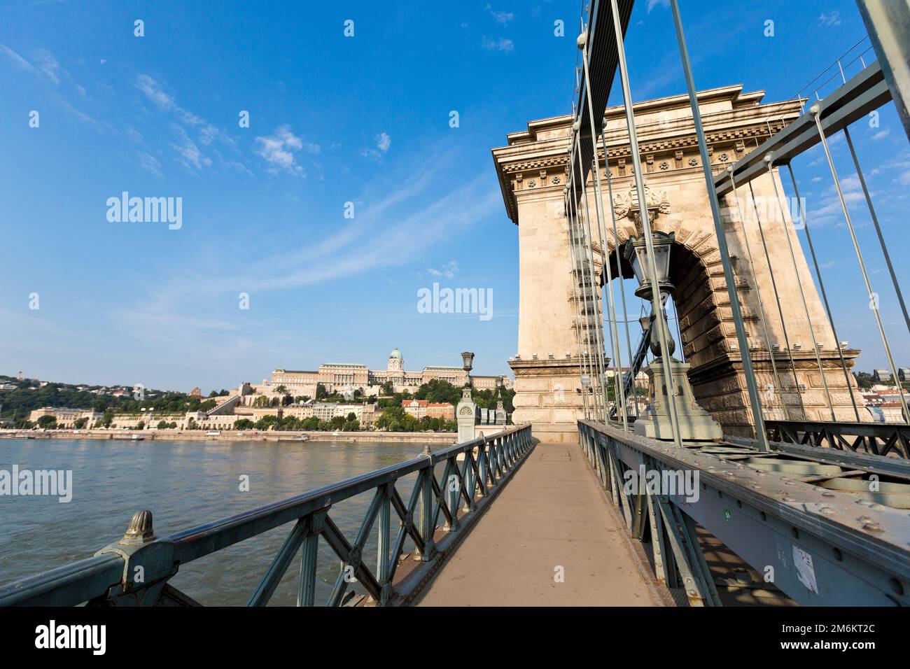 Budapest cheney chain bridge Stock Photo - Alamy