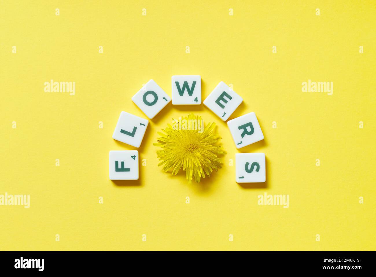 Yellow word tiles hi-res stock photography and images - Alamy