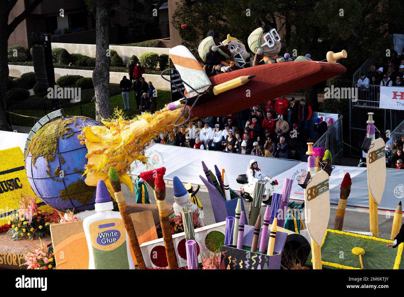 A rocket ship float moves down the street during the 134th annual Rose ...