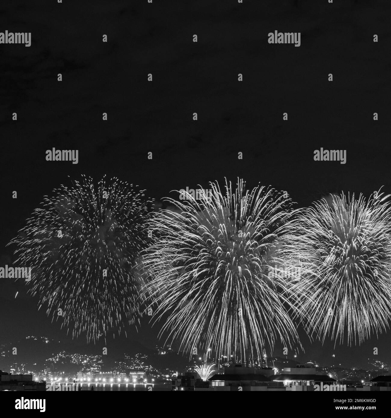 Fireworks long exposure Black and White Stock Photos & Images - Alamy