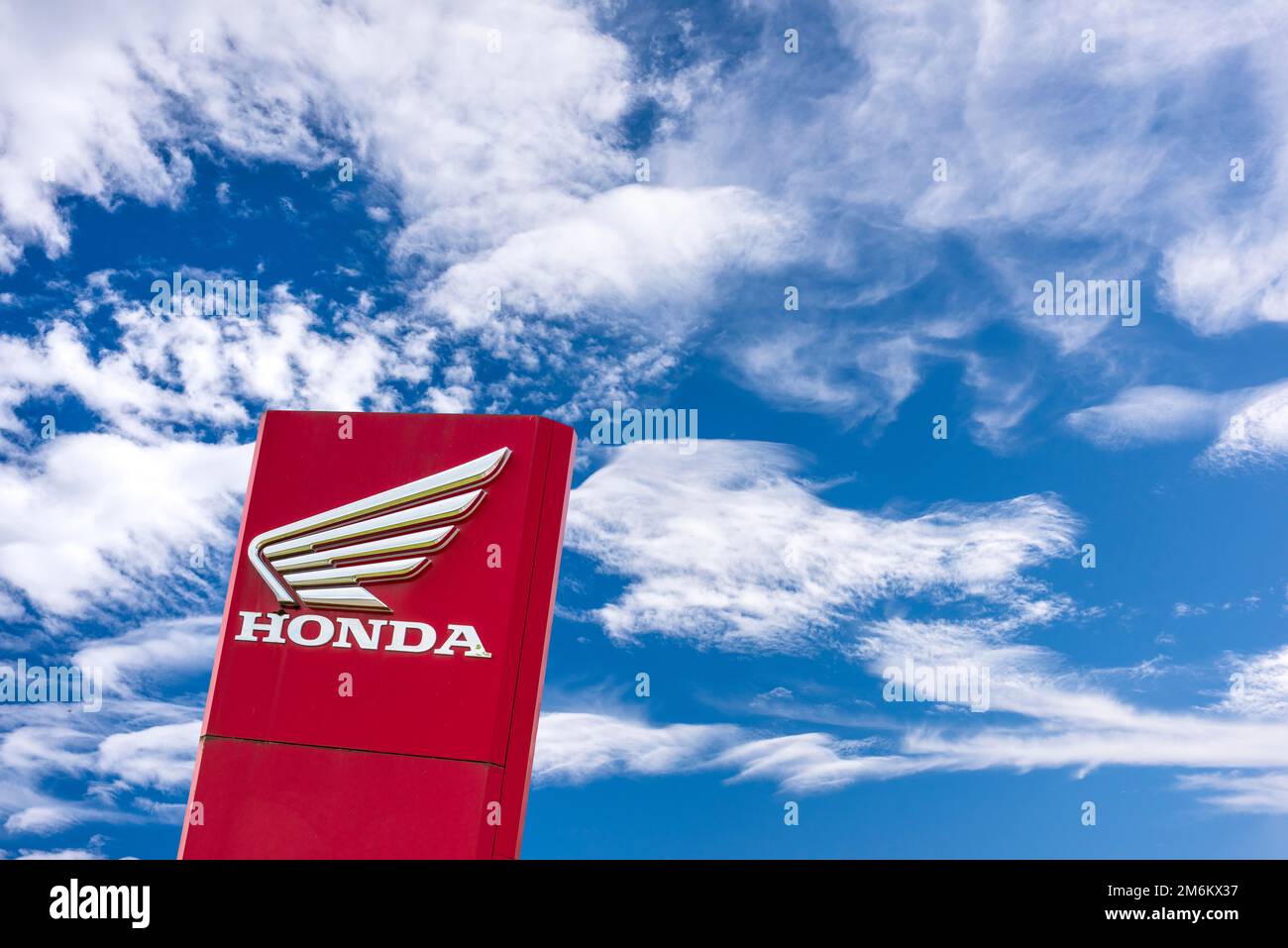 Advertising and company sign of the company Honda Stock Photo - Alamy