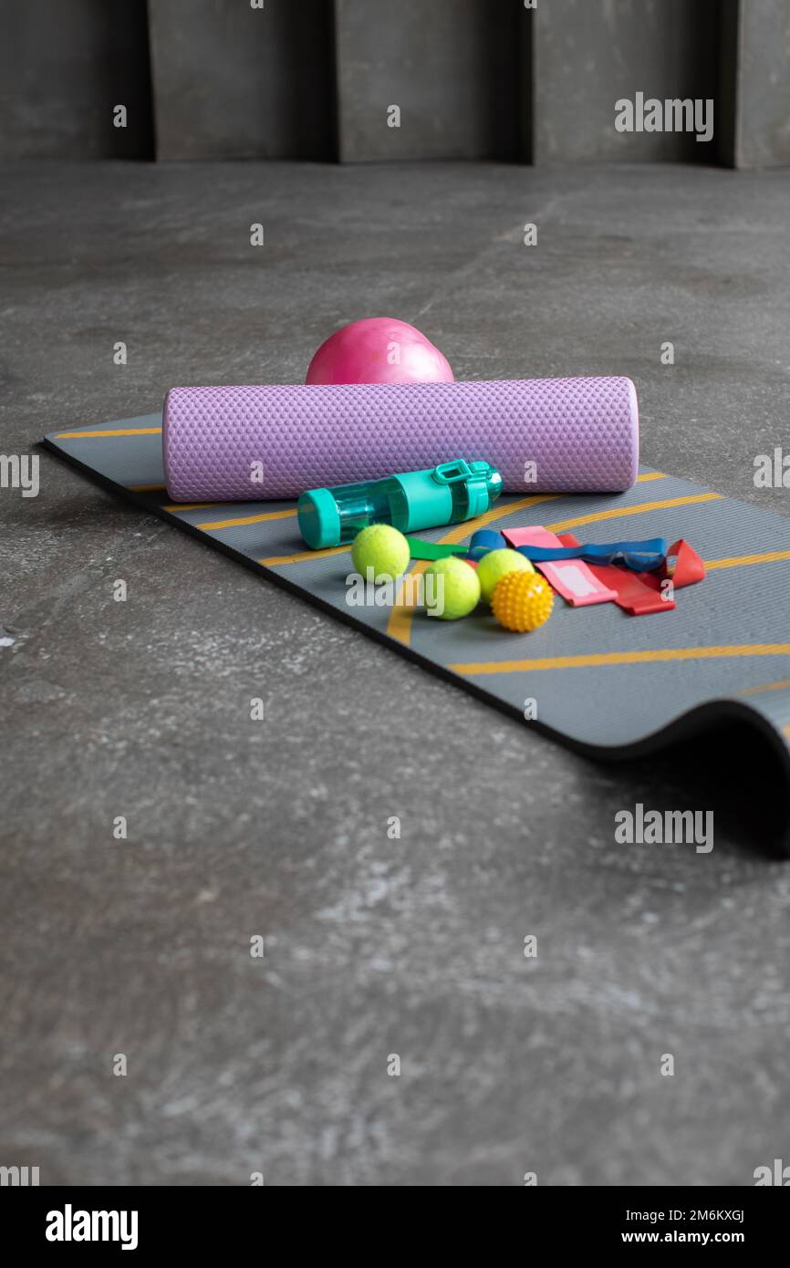 Roller, balls and balls for myofascial release and self-massage. MFR ...