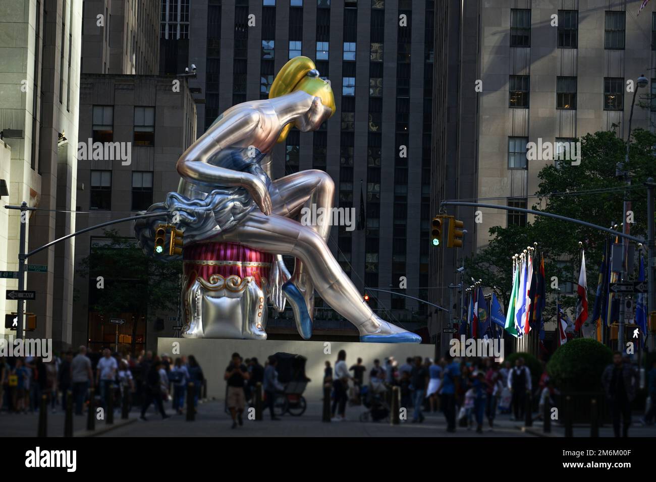 American flag with rockefeller center hi-res stock photography and ...