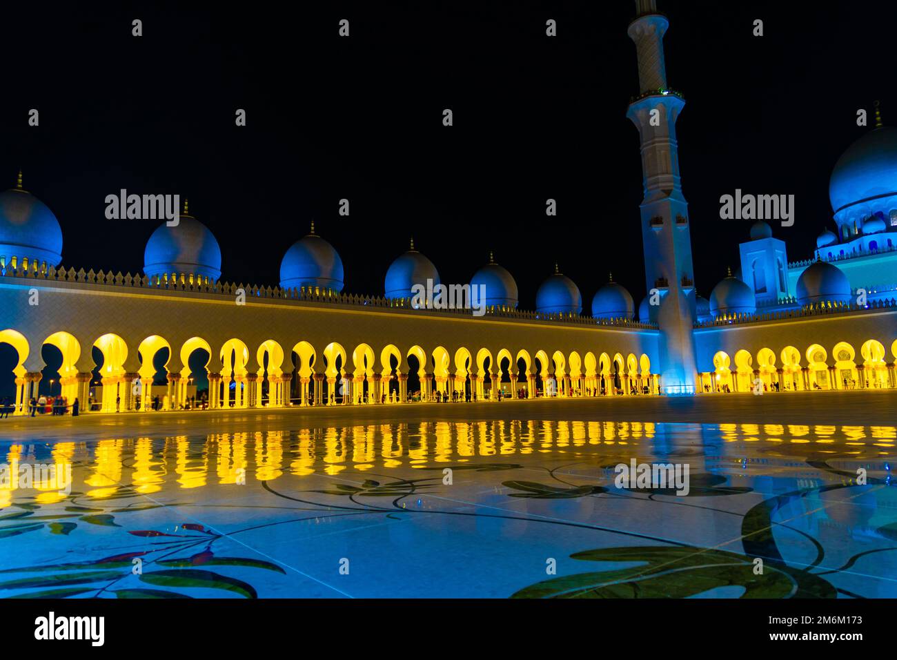 Shakezy cayd grand mosque hi-res stock photography and images - Alamy