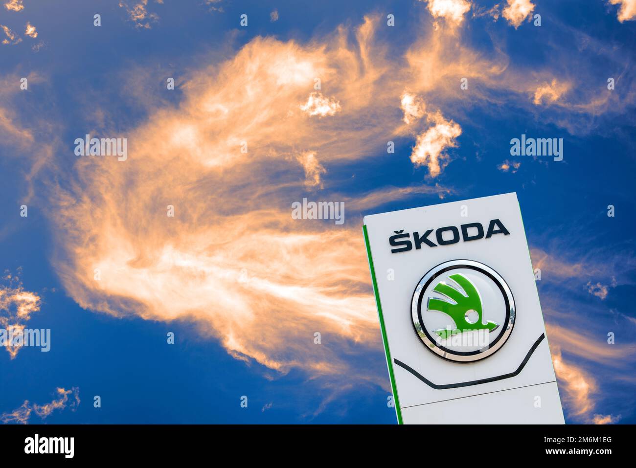 Skoda symbol hi-res stock photography and images - Alamy