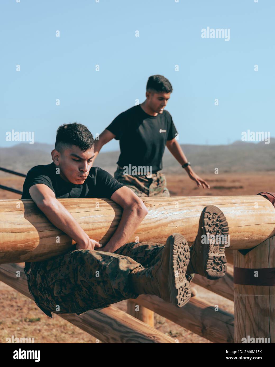 U.S. Marine Corps officer candidates with Officer Selection Team Orange ...