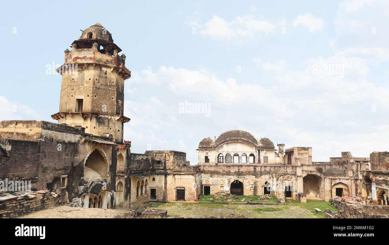 View of Raja Mahal or King's Palace and 7 storey watch tower, Ater Fort ...