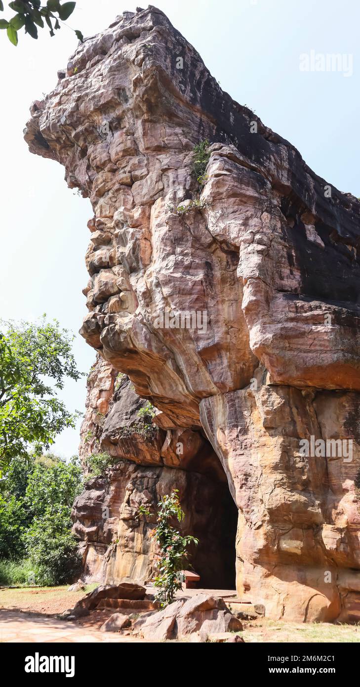 Bhimbetka quartzite tower hi-res stock photography and images - Alamy