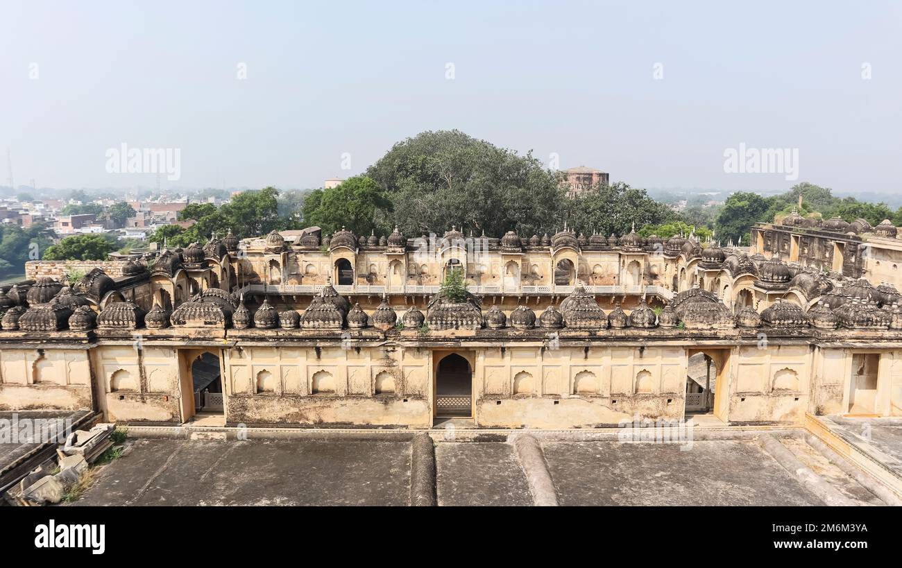 Gohad fort palace hi-res stock photography and images - Alamy