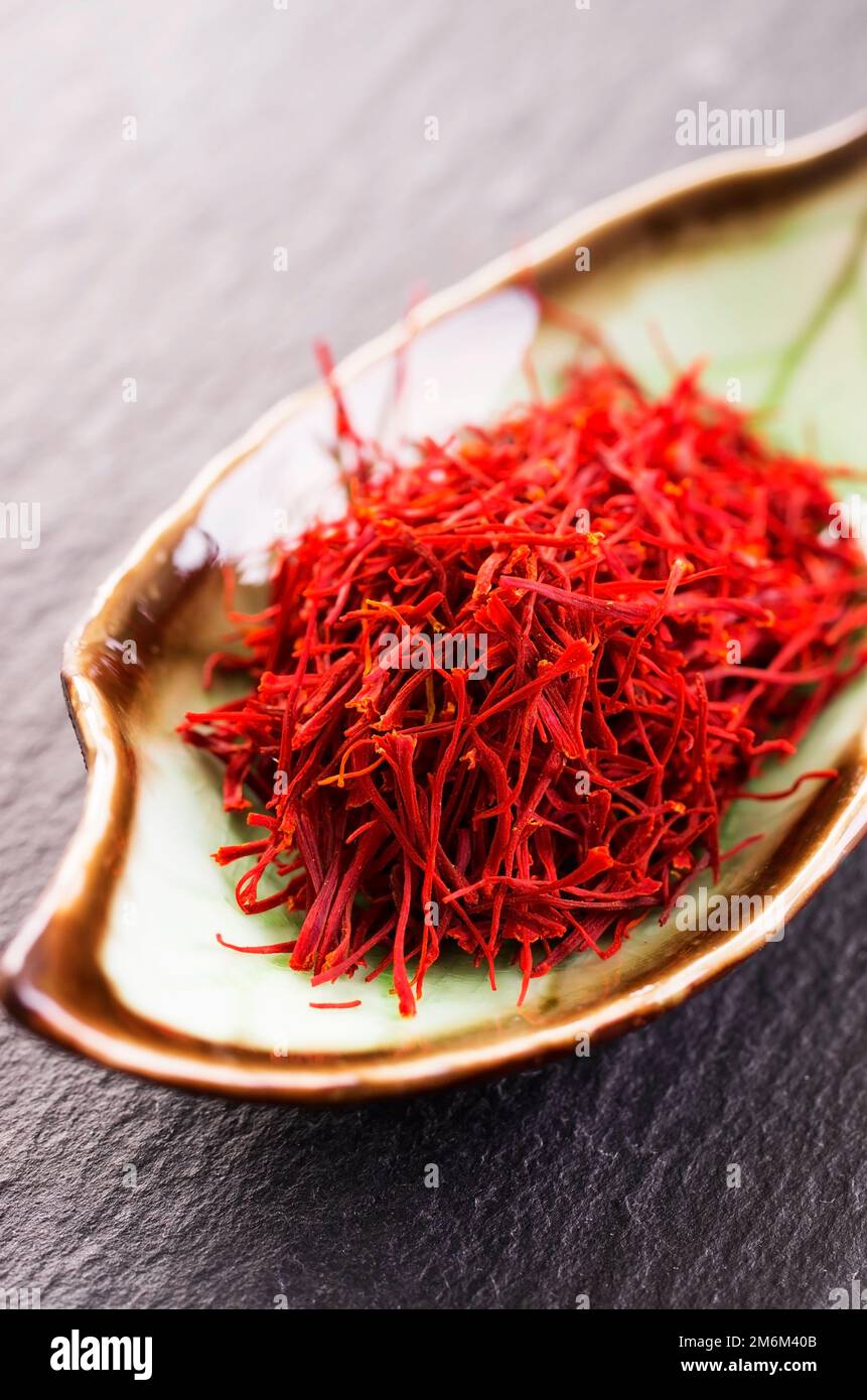 Saffron colour hi-res stock photography and images - Alamy