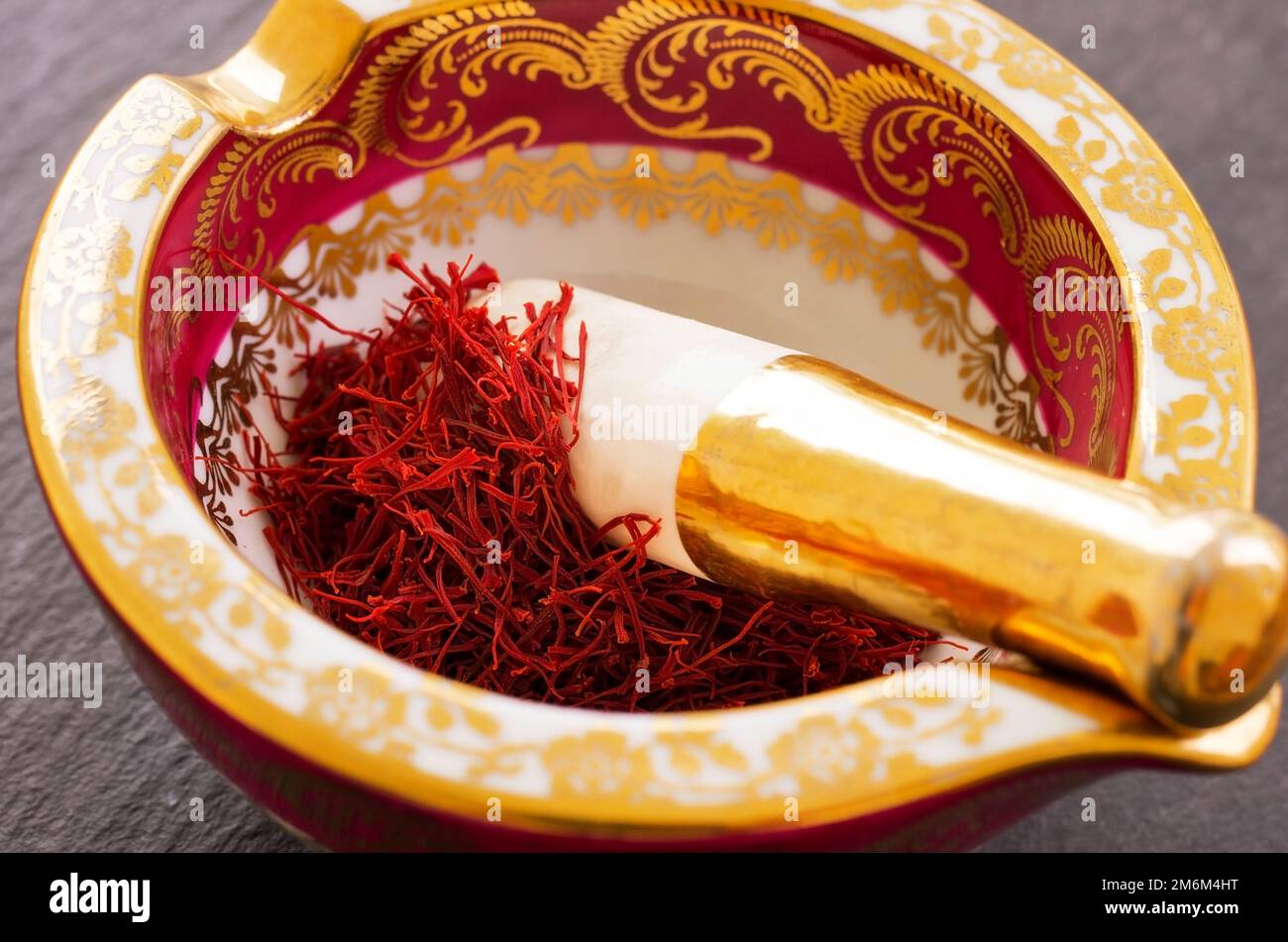 Saffron colour hi-res stock photography and images - Alamy