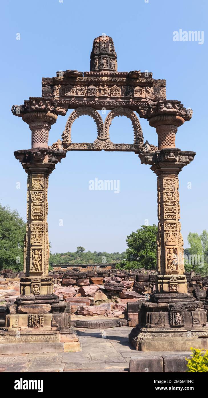 Beautiful Carving Pillars or Hindola Toran, Gyaraspur, Vidisha, Madhya ...