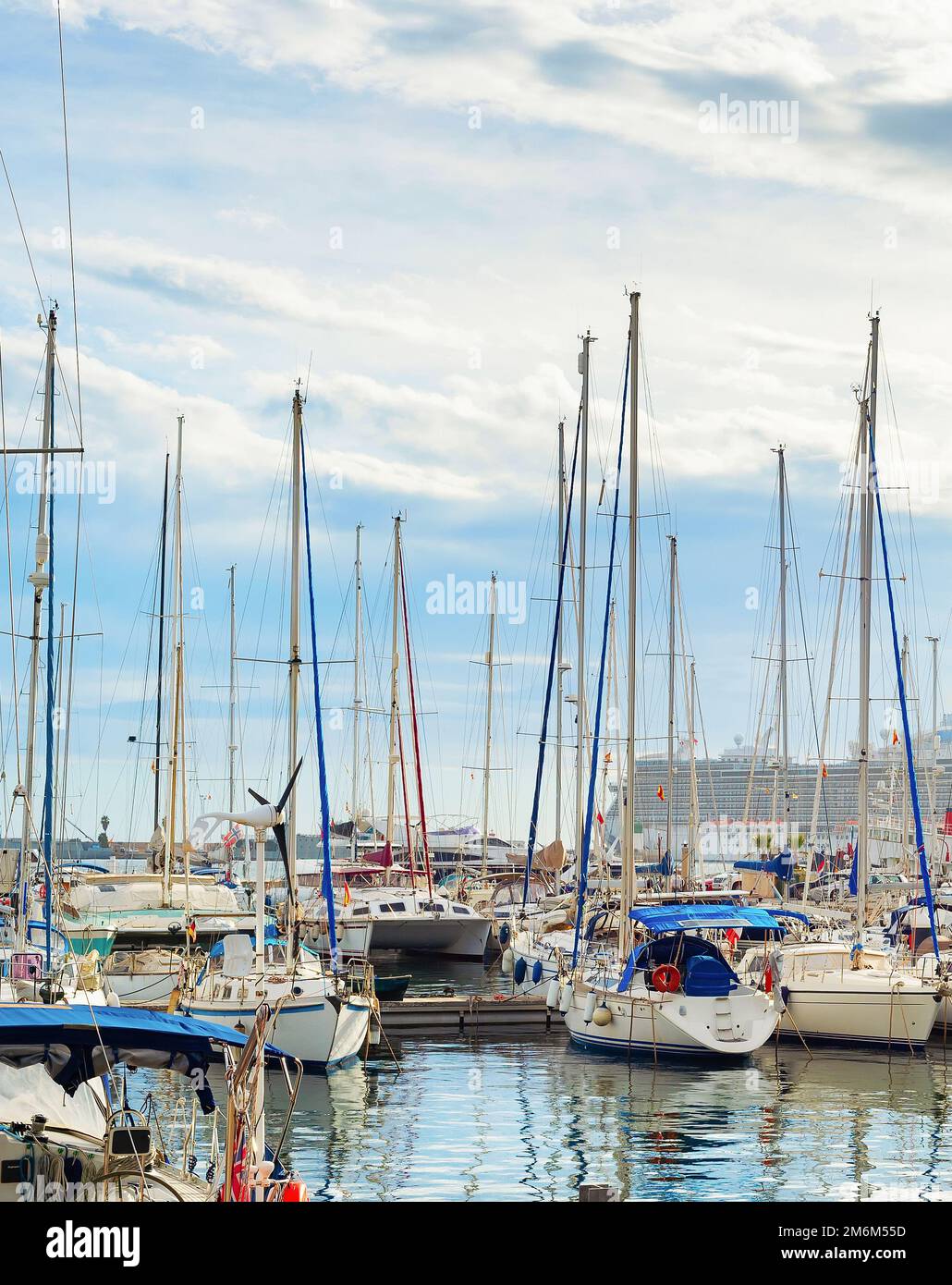 Sanremo yachts hi-res stock photography and images - Alamy