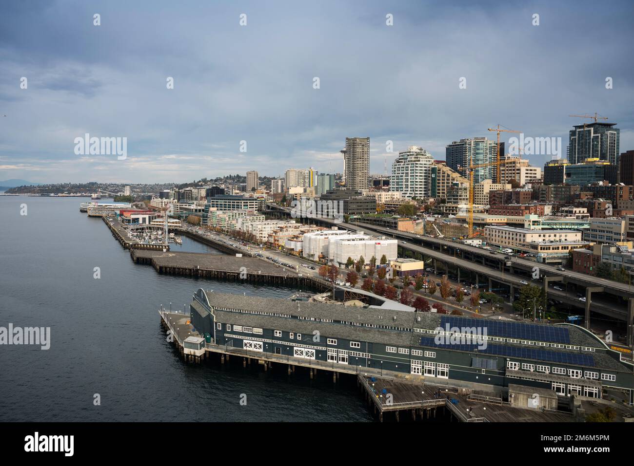 Seattle port facilities hi-res stock photography and images - Alamy