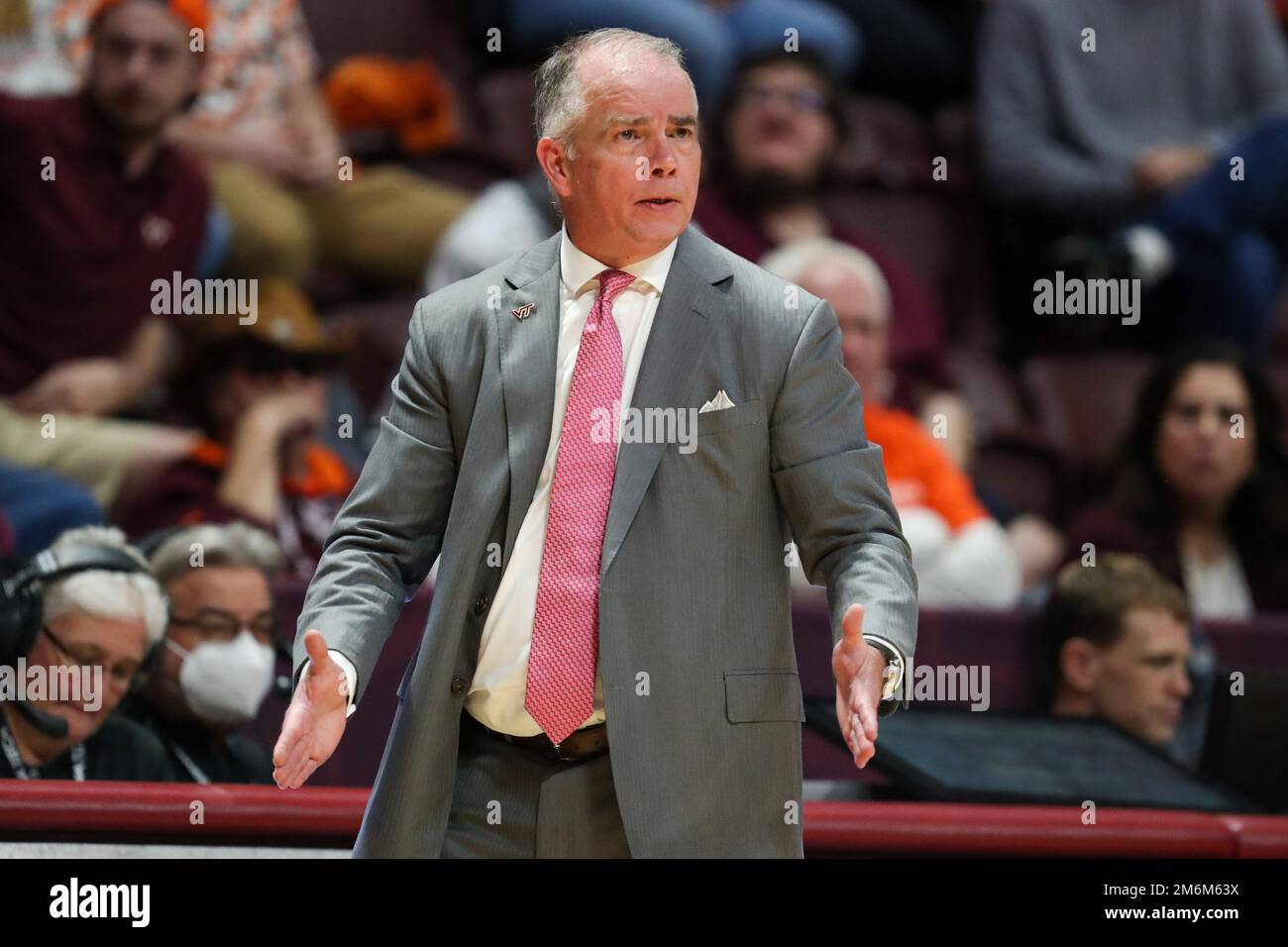January 4, 2023: Virginia Tech Hokies head coach Mike Young coaching ...