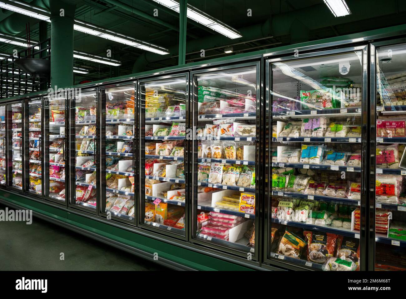 The supermarket in Seattle Stock Photo - Alamy