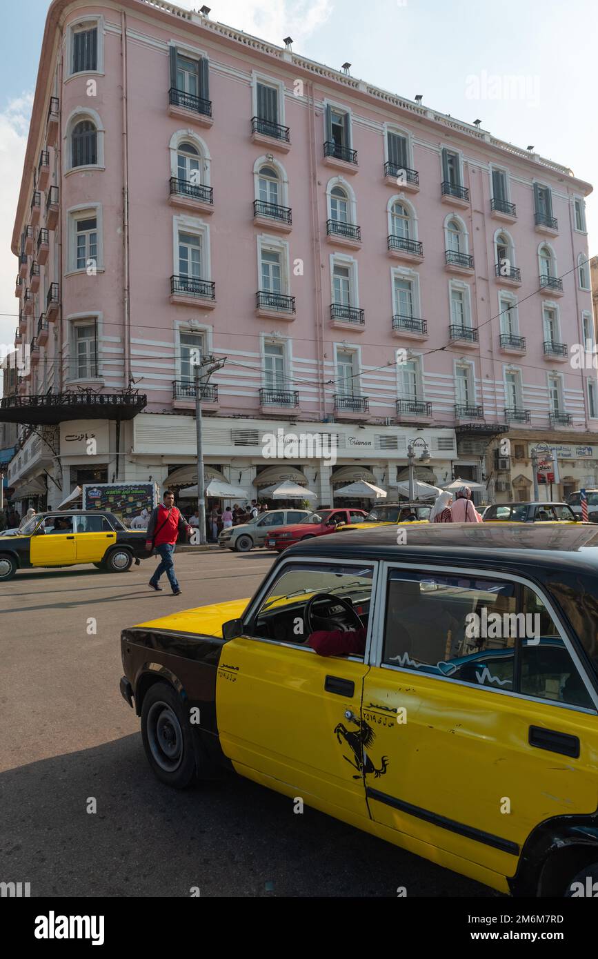 Alexandria, Egypt. December 4th 2022 A black and yellow Alexandria taxi ...