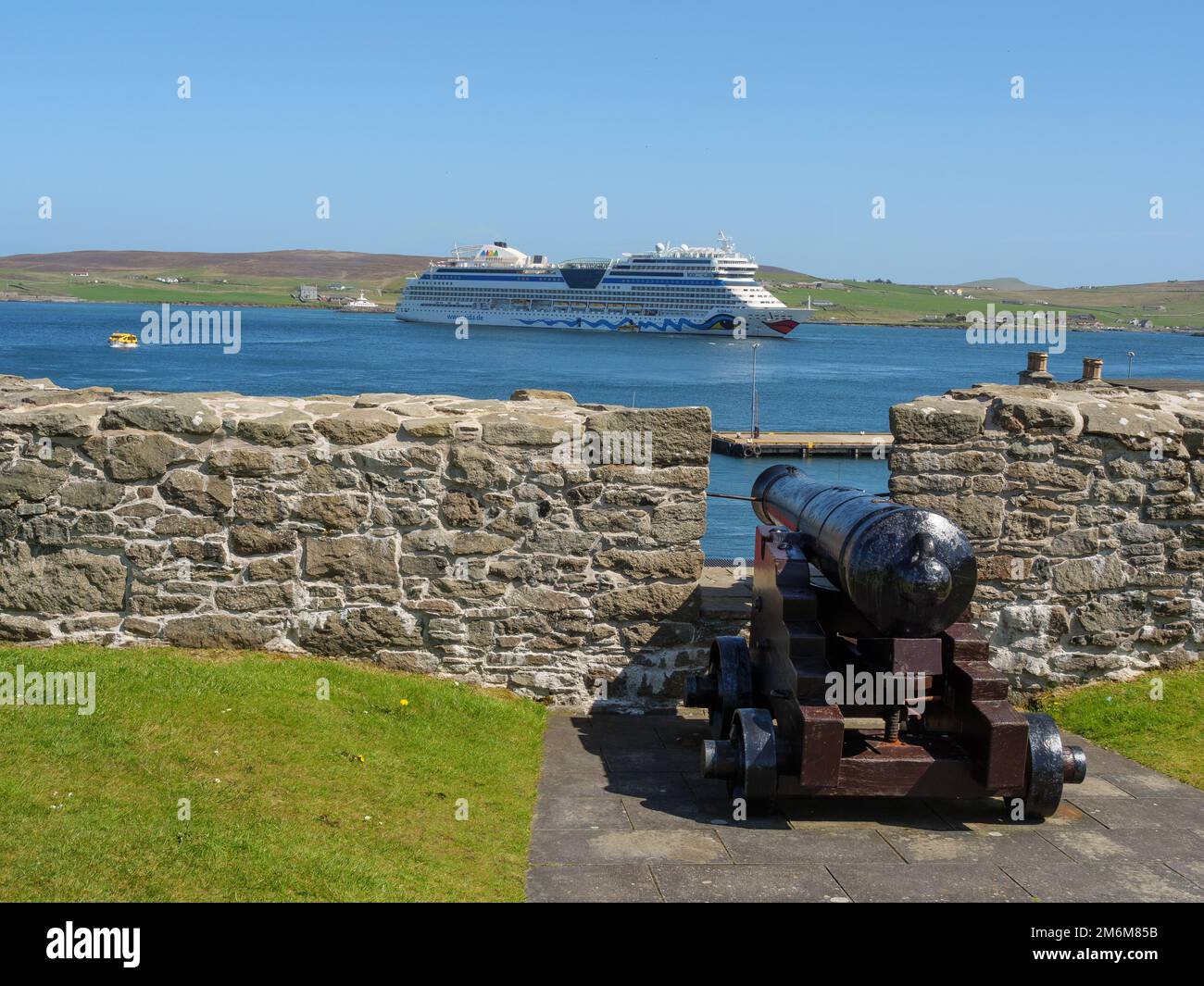 Shetland fortress hi-res stock photography and images - Alamy
