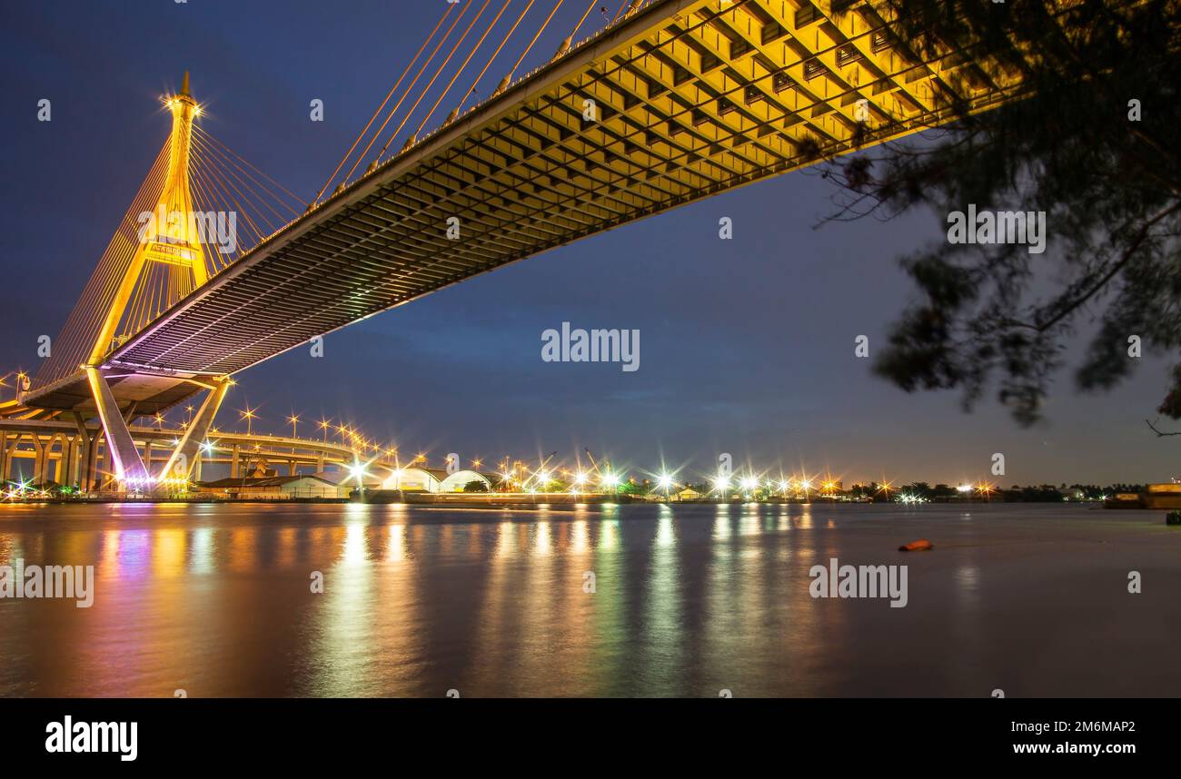 Bhumibol Bridge, Chao Phraya River Bridge. Turn on the lights in many ...