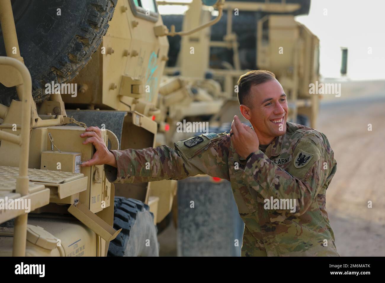 Convoy u s army vehicles hi-res stock photography and images - Alamy
