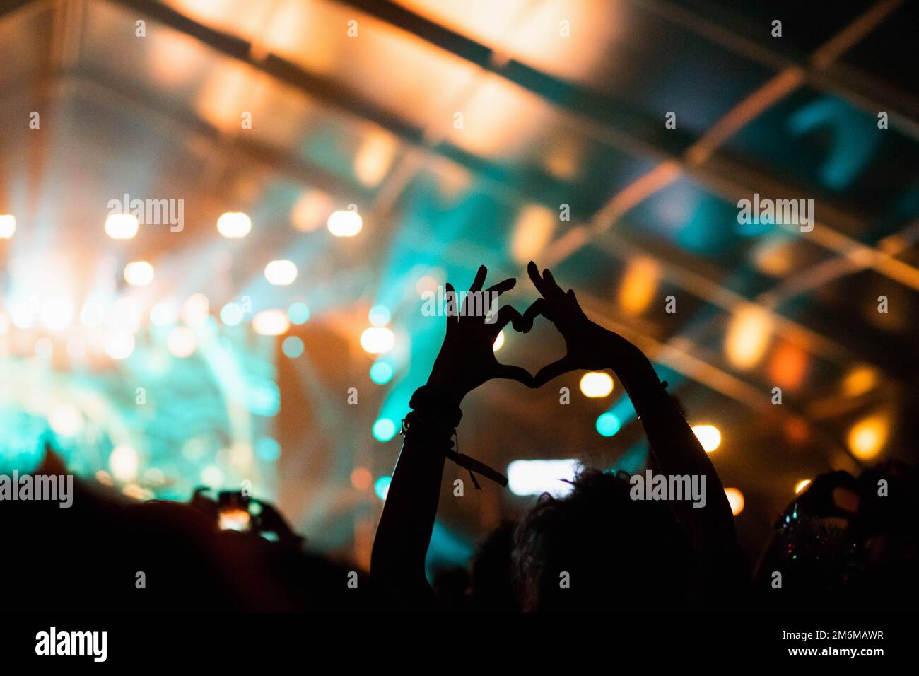 Concert crowd rock festival hi-res stock photography and images - Alamy