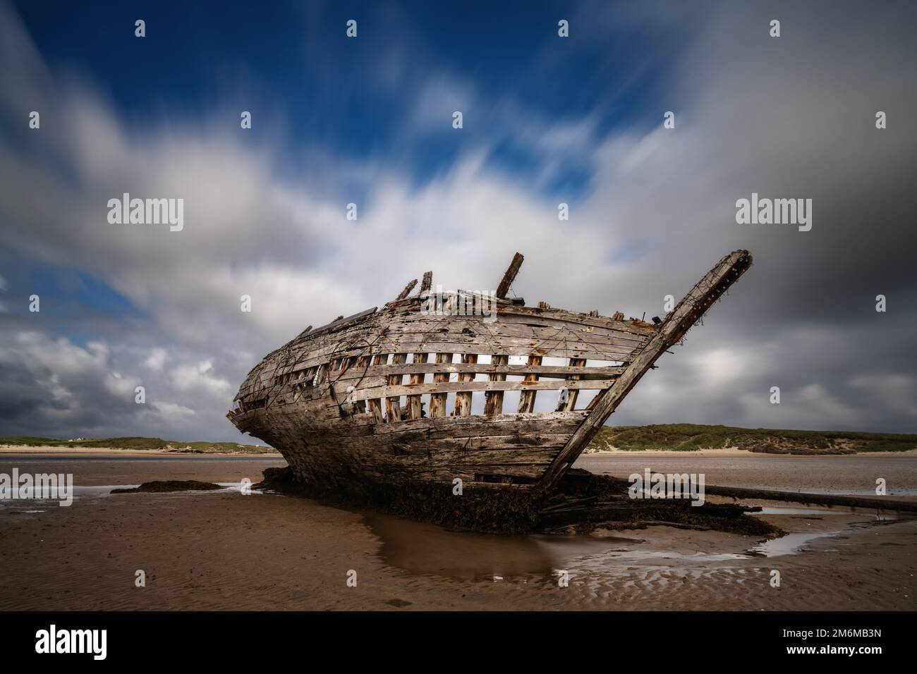 View of the shipwreck of the Cara Na Mara on Mageraclogher Beach in ...