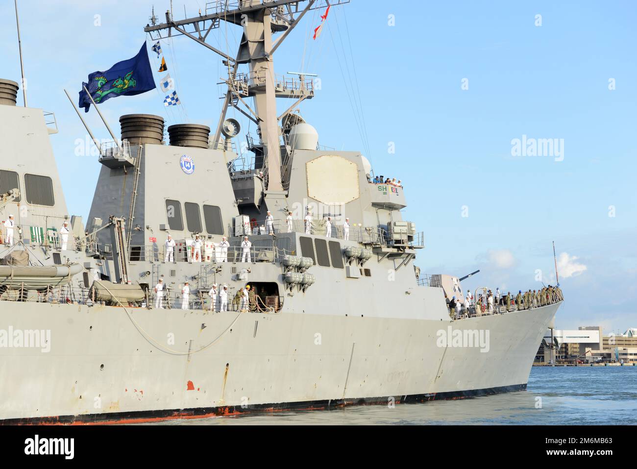 FORT LAUDERDALE, Fla. (May 1, 2022) - The Arleigh Burke-class guided ...