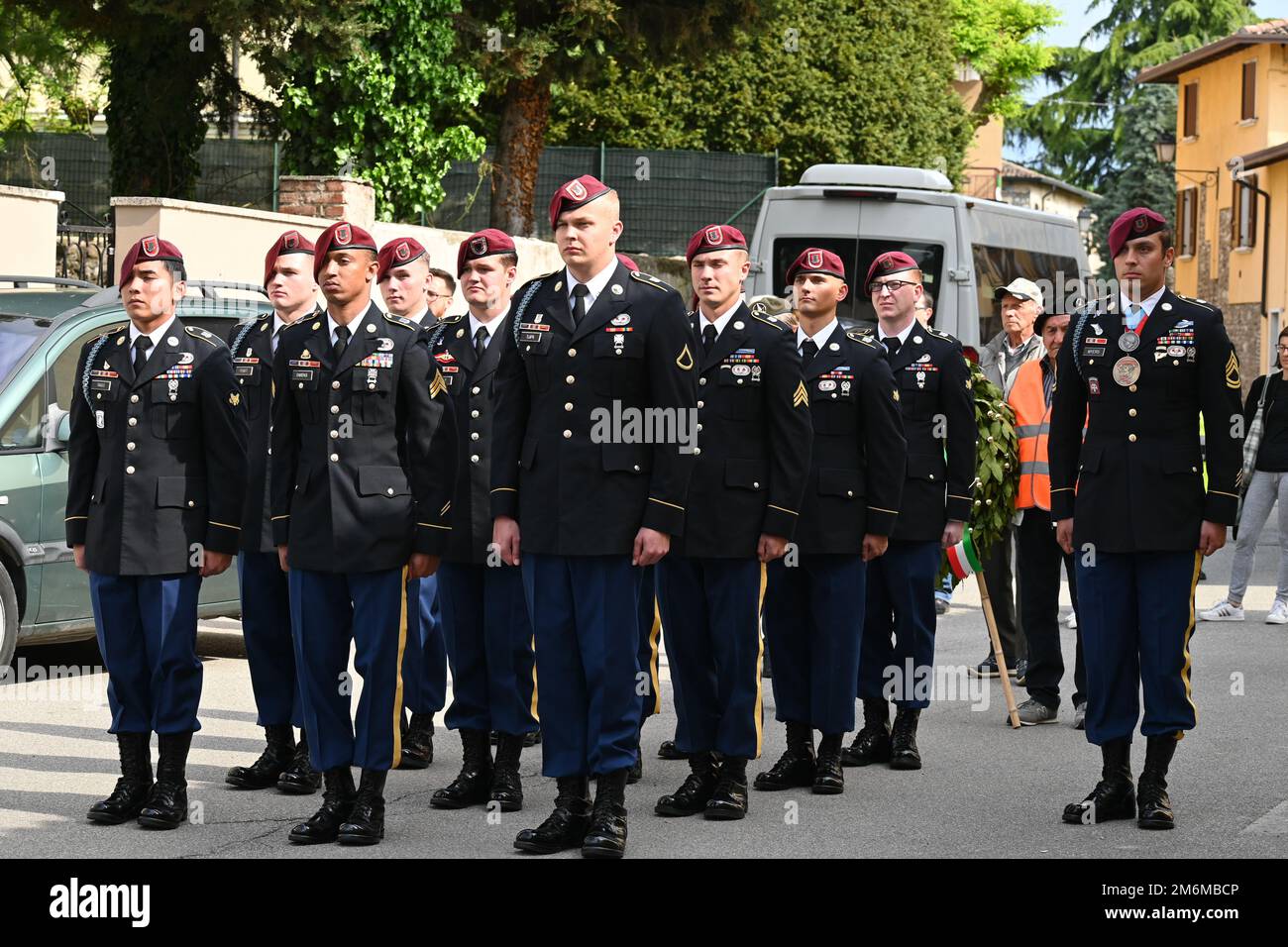 U.S. Army paratroopers assigned to the 173rd Airborne Brigade ...
