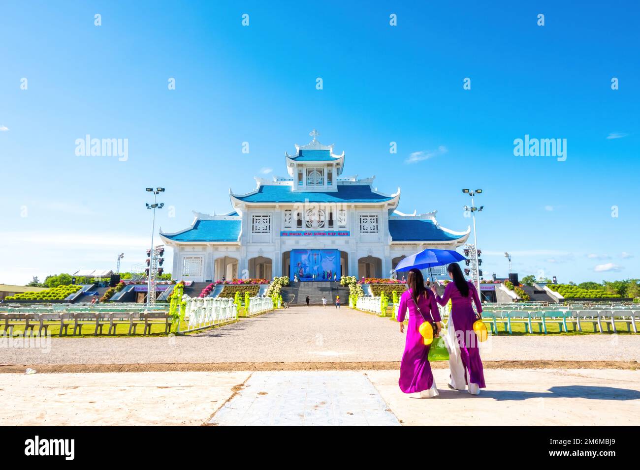 Our lady of la vang shrine hi-res stock photography and images - Alamy