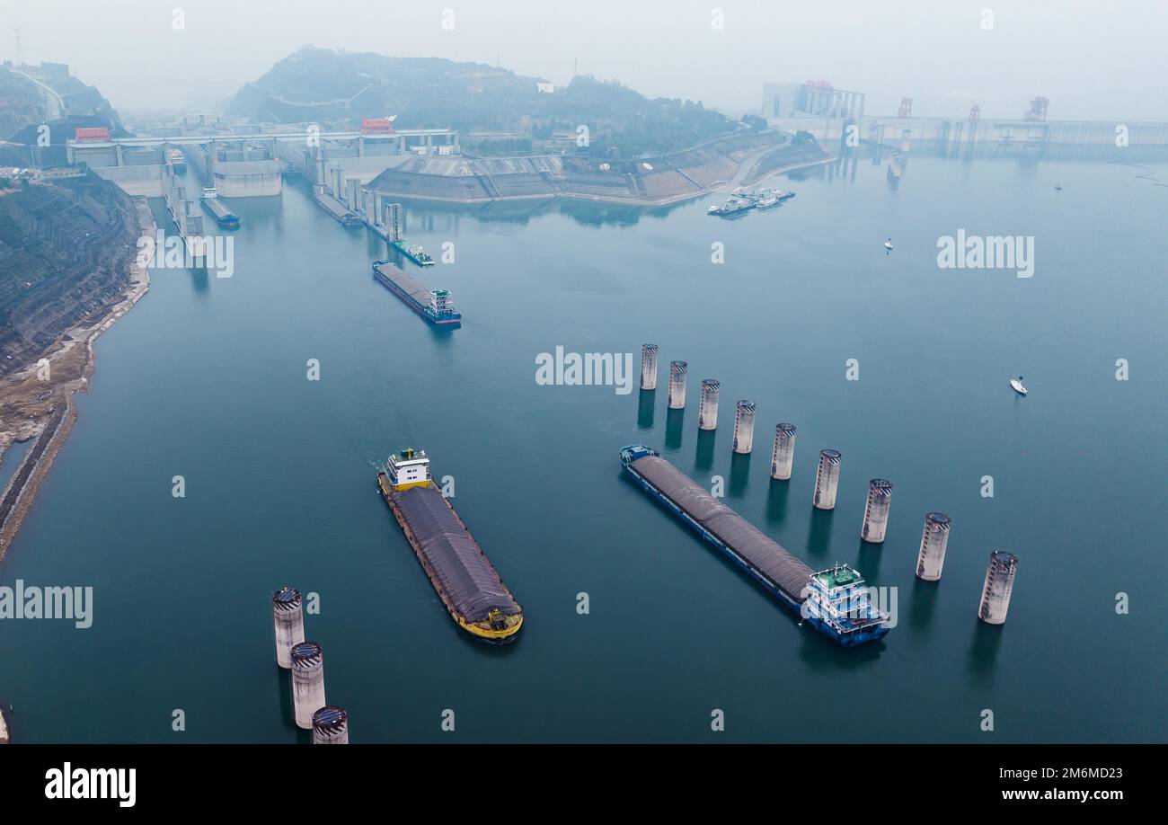 Aerial photos show ships orderly passing the Three Gorges ship lock in ...