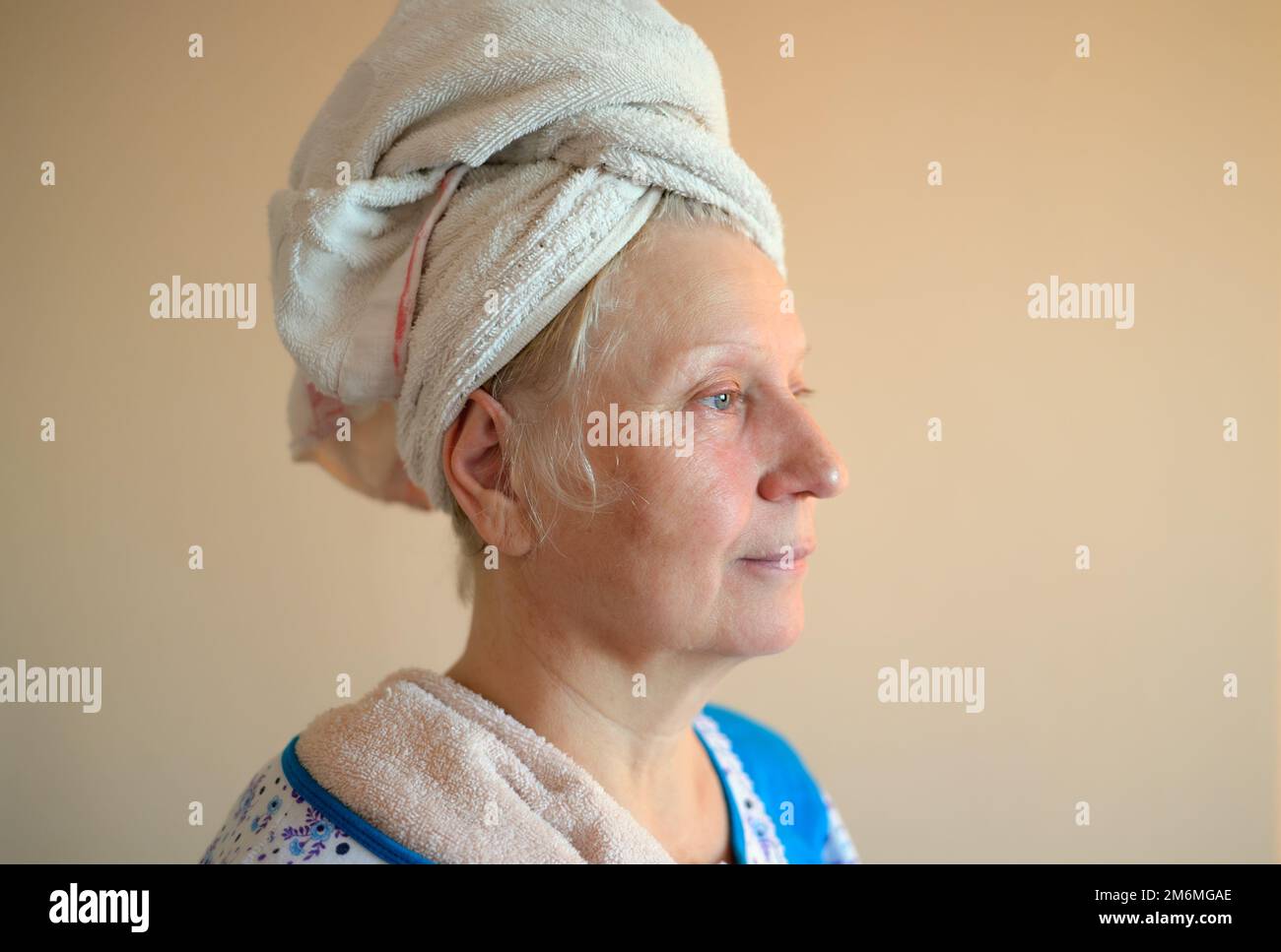 Woman wet body after bath hi-res stock photography and images - Alamy