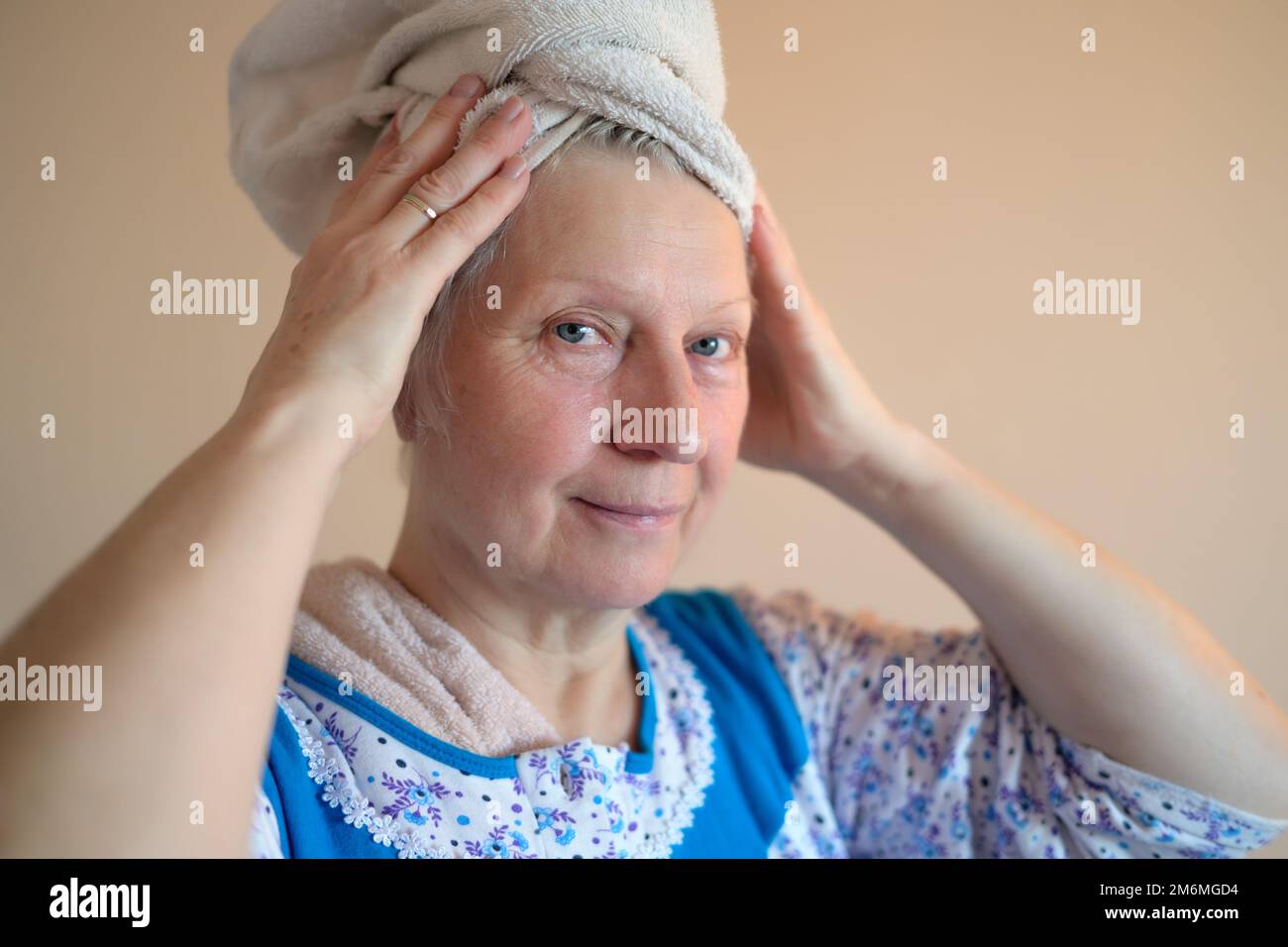 Woman wet body after bath hi-res stock photography and images - Alamy