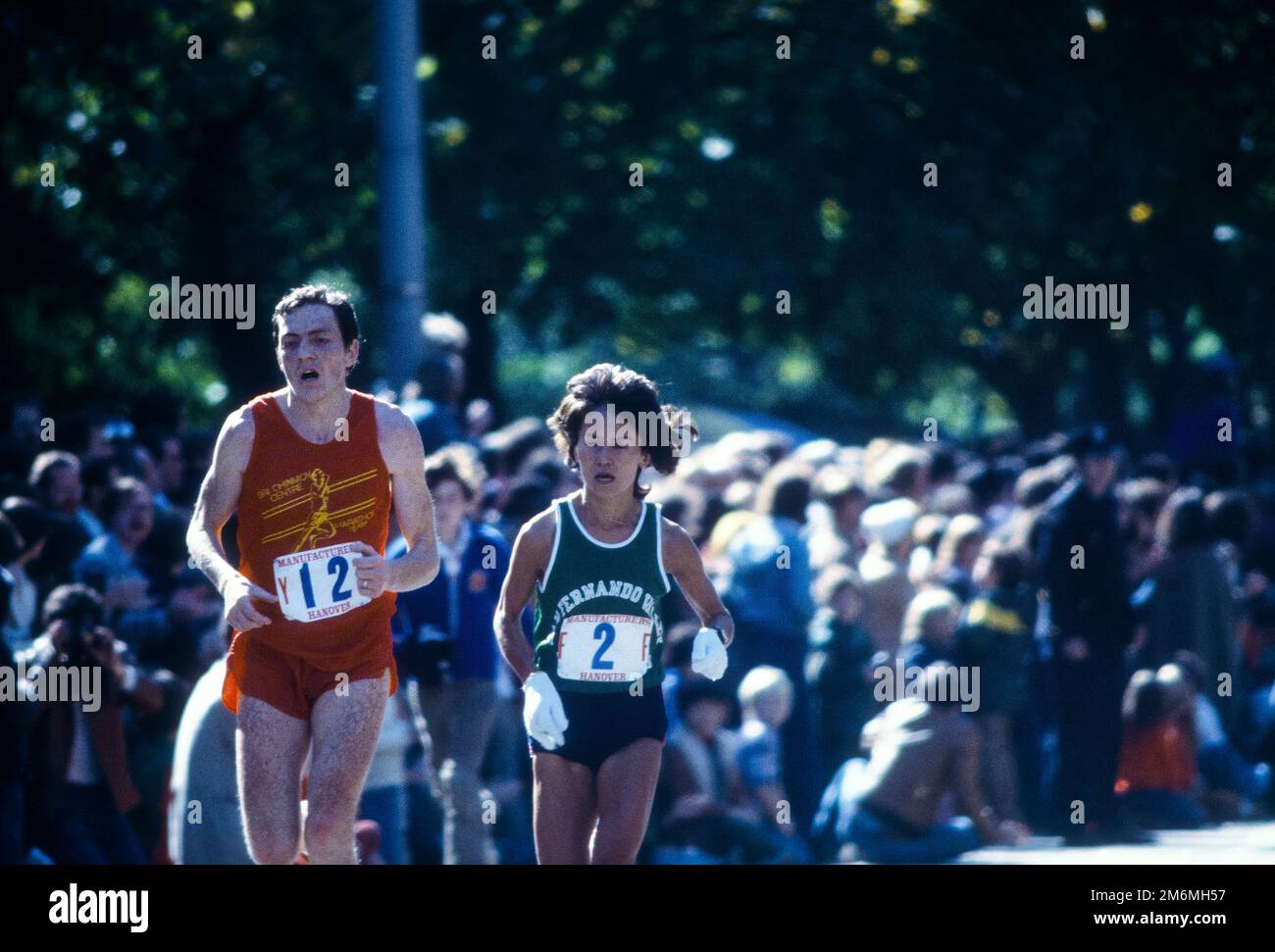 Runners competing in central park hi-res stock photography and images ...