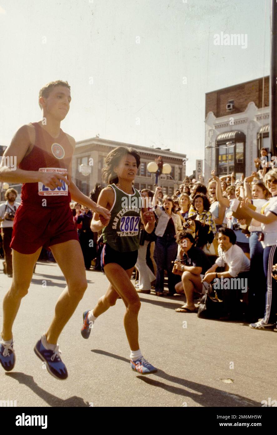 Miki Gorman winner the 1977 Boston Marathon Stock Photo - Alamy