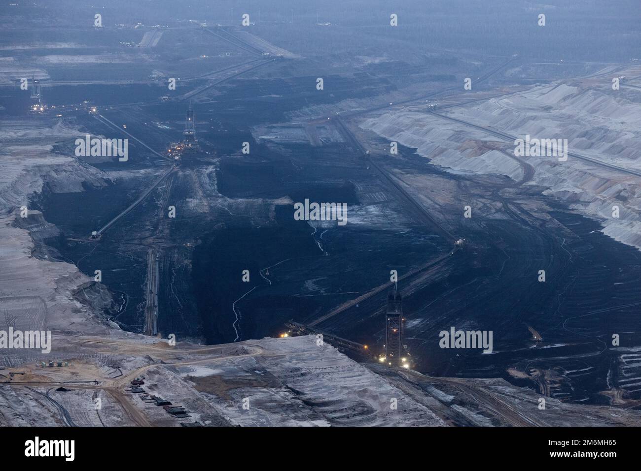 Largest lignite mine hi-res stock photography and images - Alamy