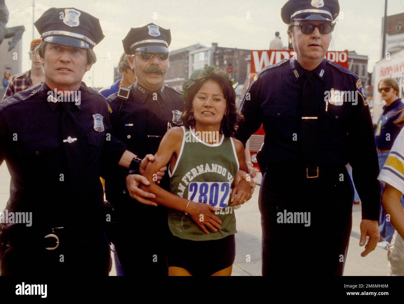 Miki Gorman after winning the 1977 Boston Marathon Stock Photo - Alamy