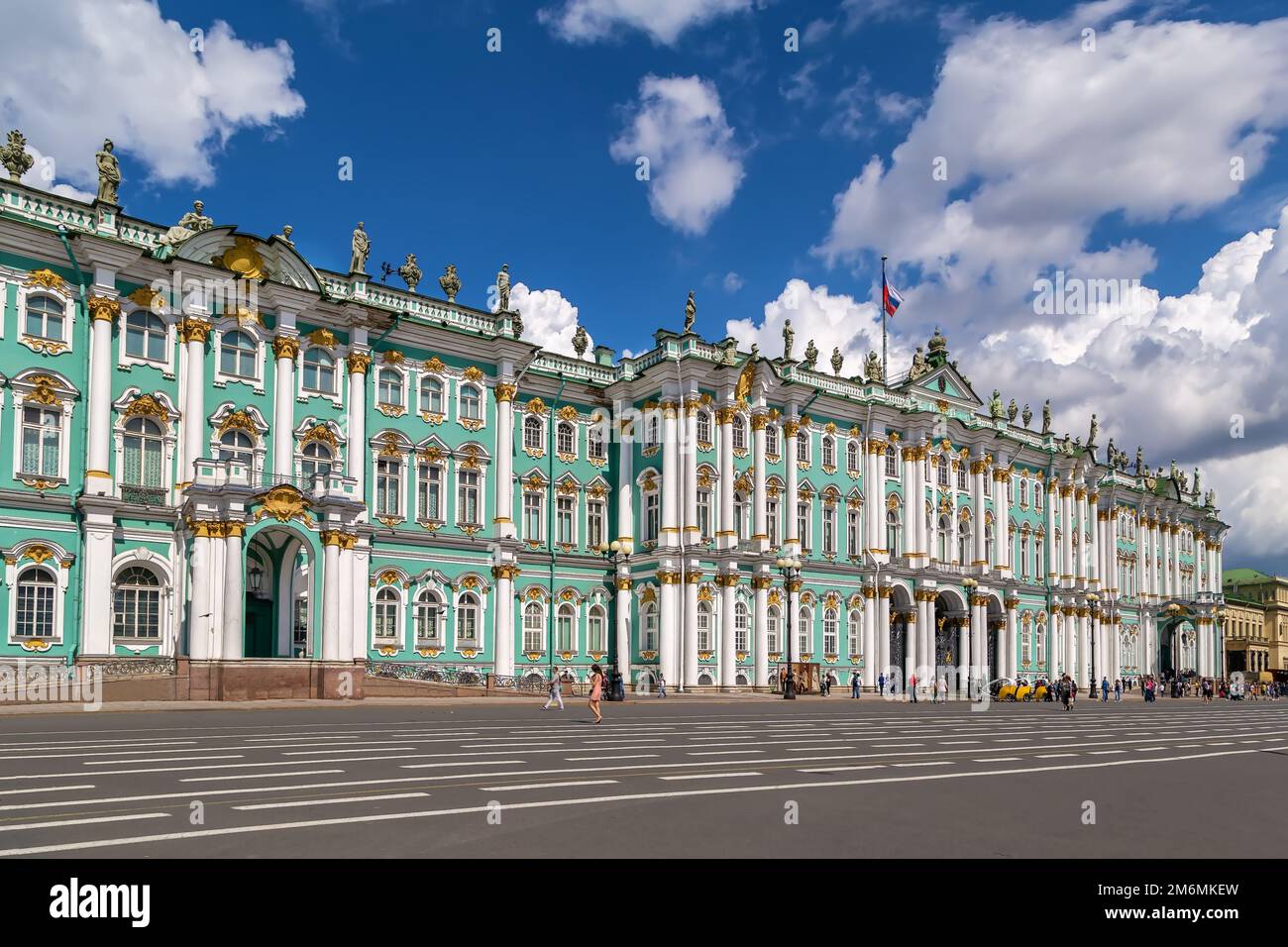 Winter palace day saint hi-res stock photography and images - Alamy