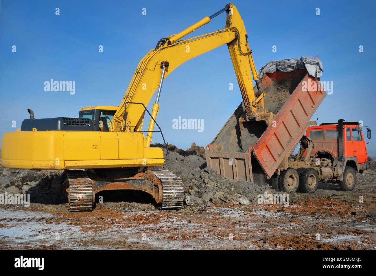 Heavy mobile industrial truck and bulldozer Stock Photo - Alamy