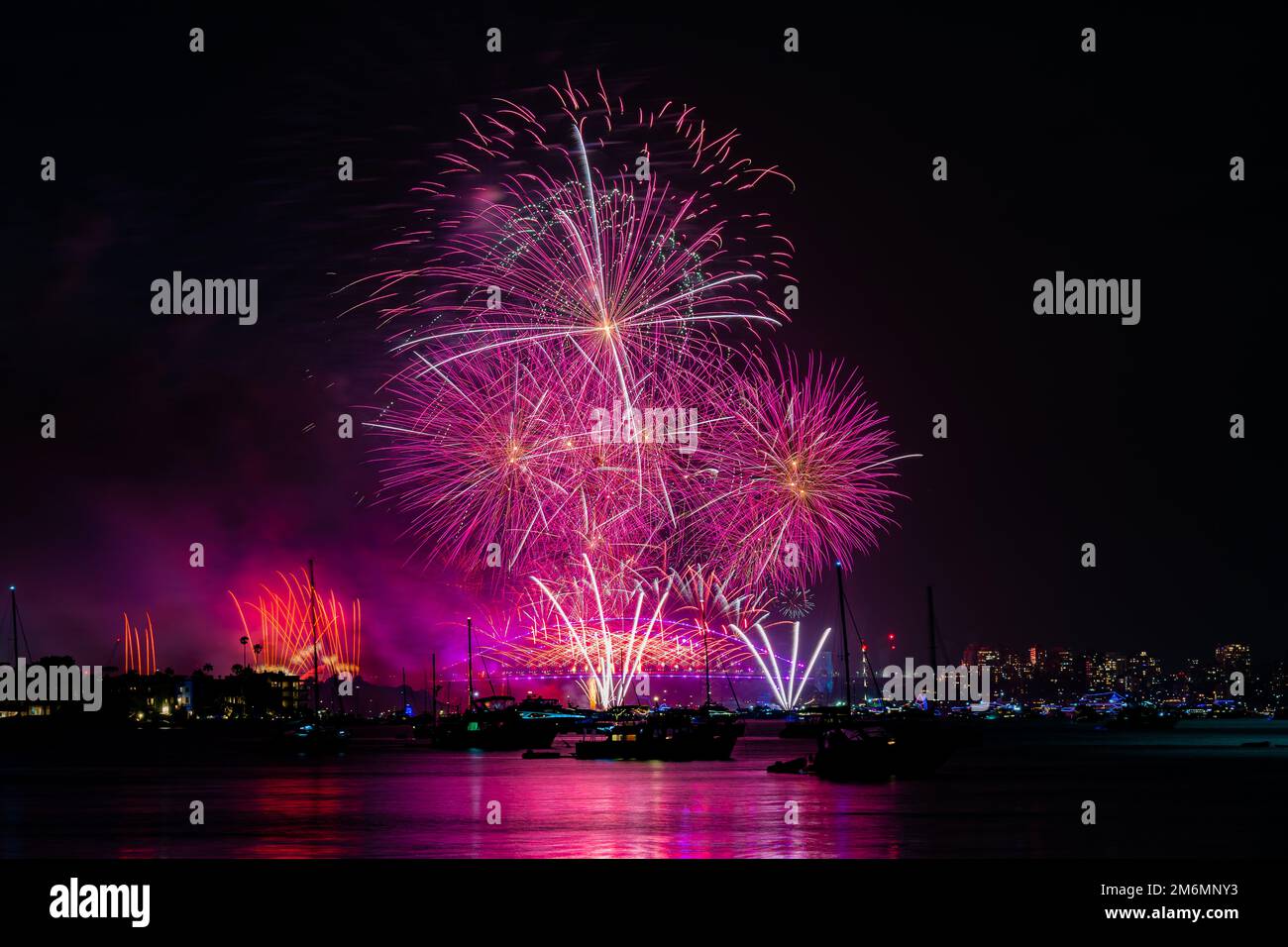 2023 sydney fireworks hi-res stock photography and images - Alamy